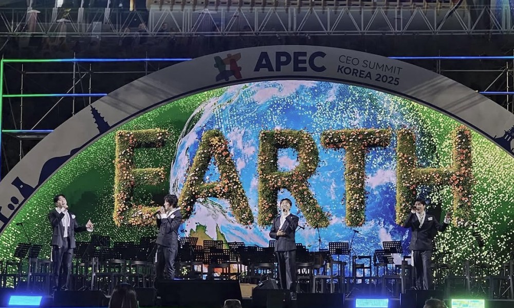 キム・ヨナの夫 コ・ウリムも登壇 Forestella、APEC CEOサミットの舞台で世界を魅了 | スマートニュース