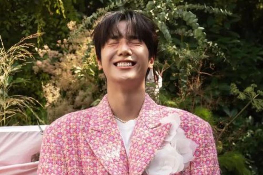 엠블랙 미르, 오늘(21일) 1살 연상 비연예인과 화촉 "서로 아끼며 살 것"