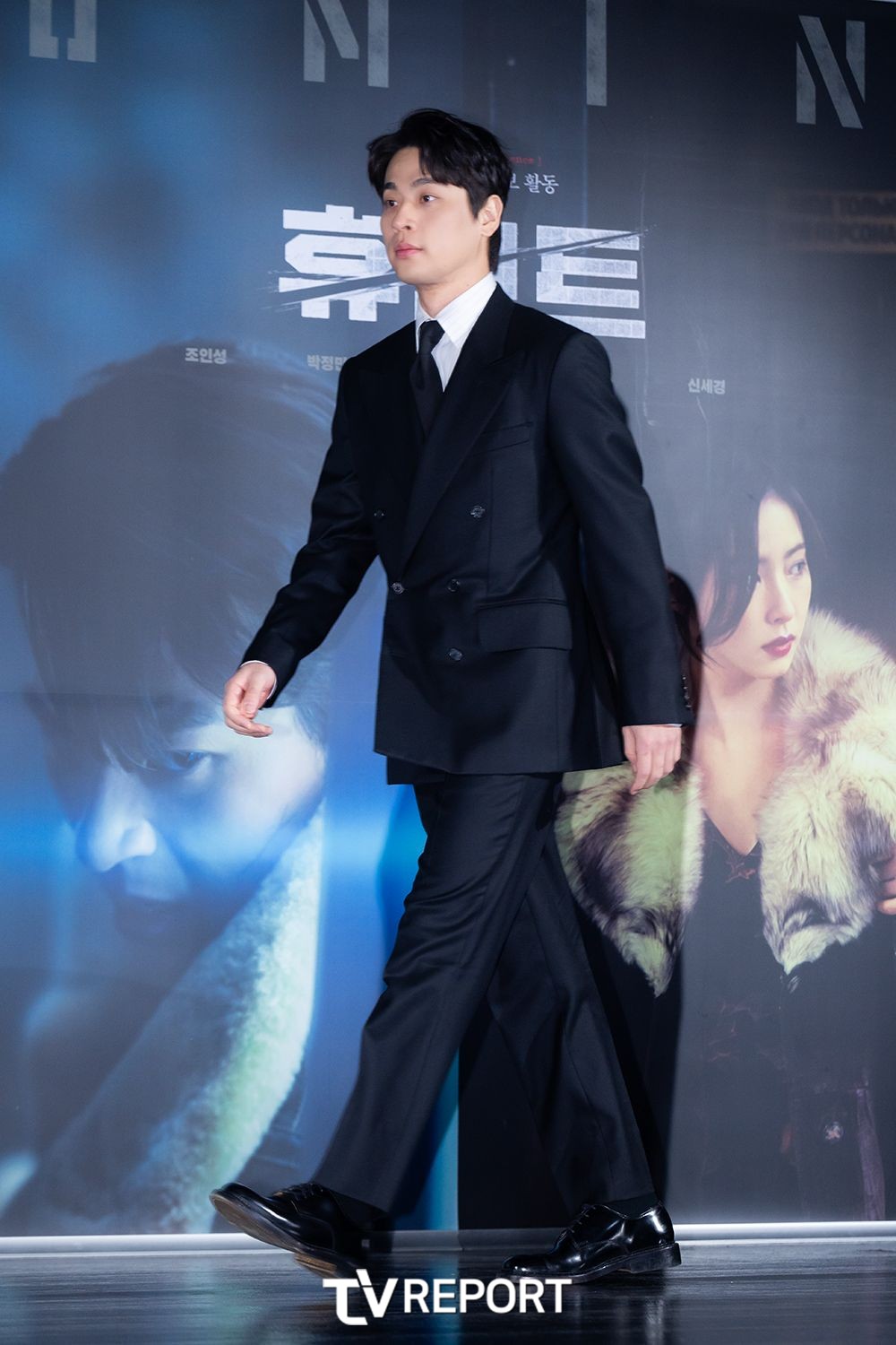 [T포토] 박정민 '신발 들고 걸어올 거 같은 남자'