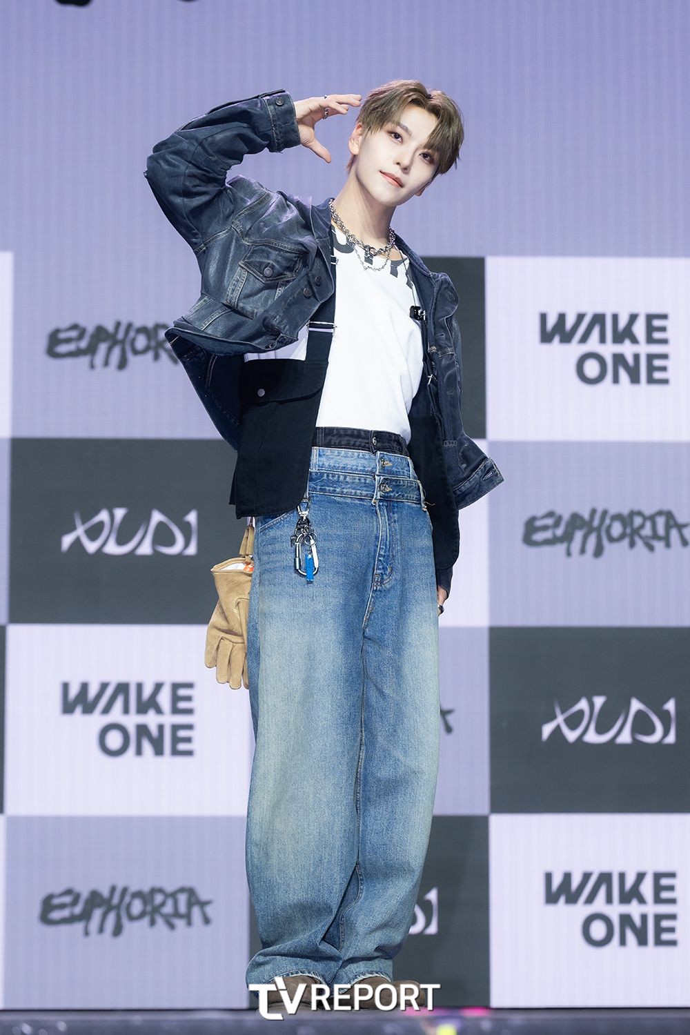 [T포토] 알파드라이브원 씬롱 '포인트 안무'